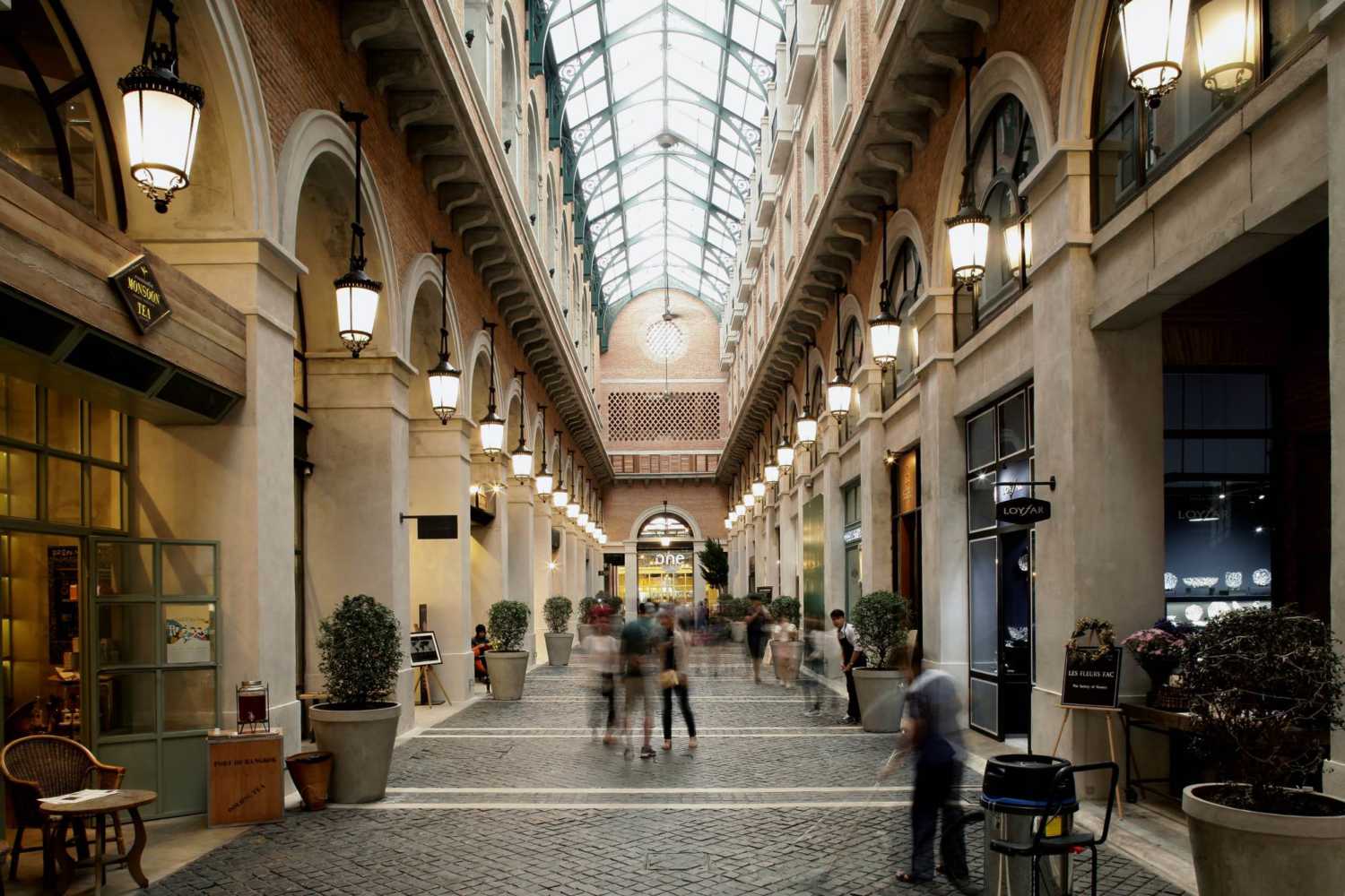 One Nimman – Ong-ard Architects